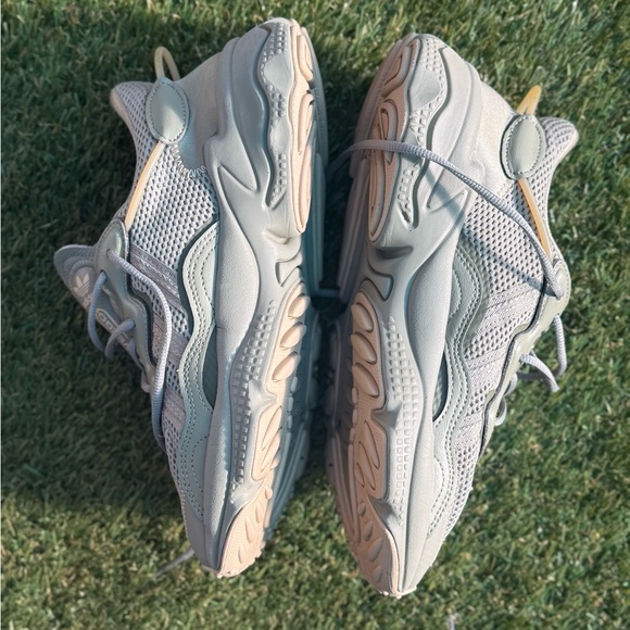 adidas | Shoes | Size 75 Adidas Mens Ozweego Khakiolive Greenbeige ...